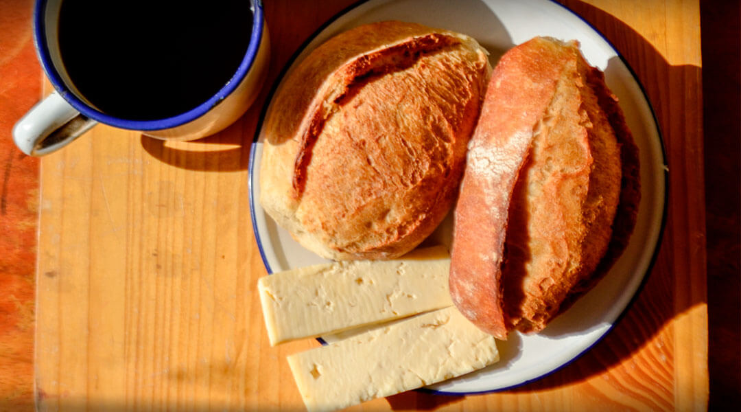 Pan Marraqueta - Comidas Bolivianas
